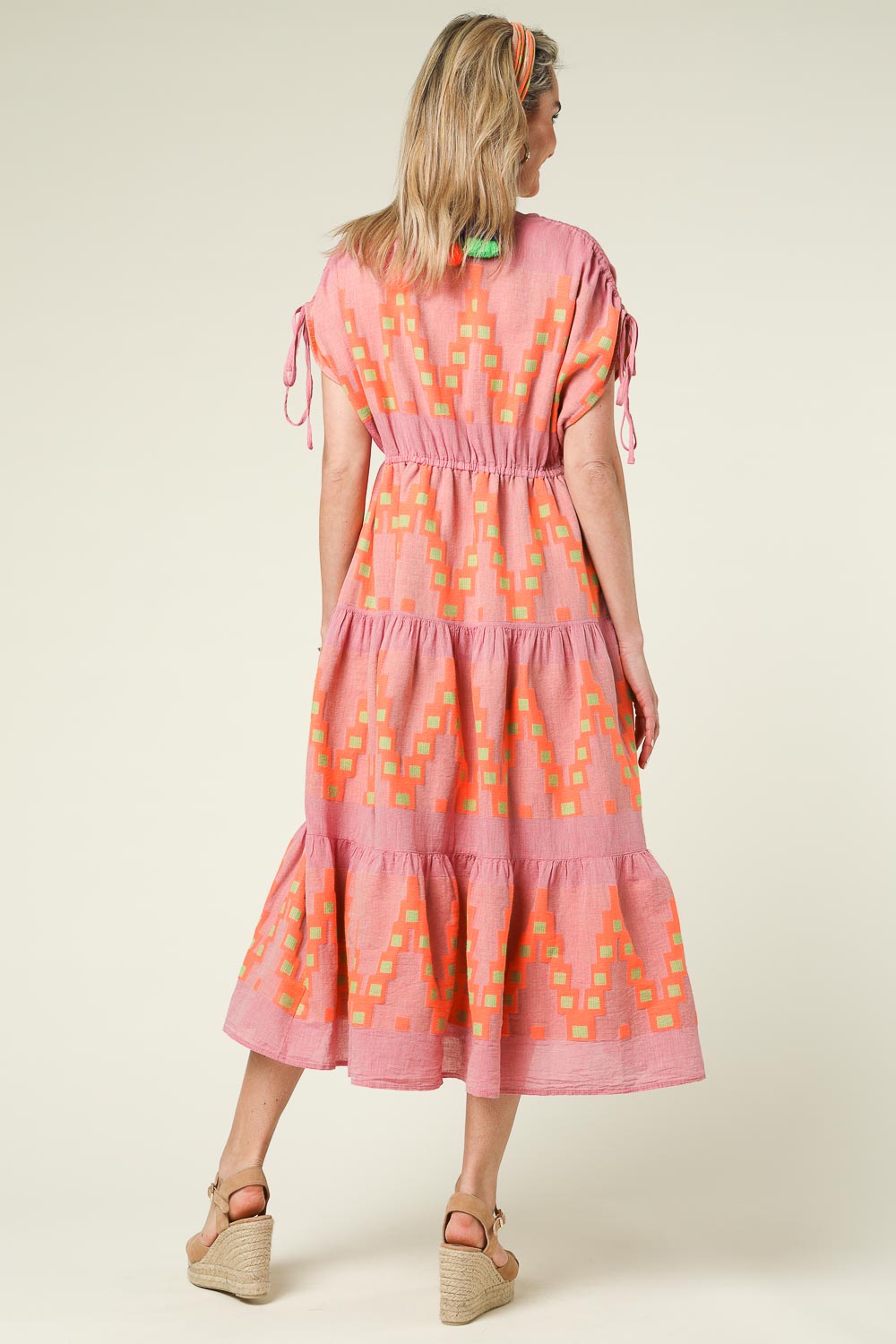 Midi-jurk Topazio | roze | Devotion | Little Soho