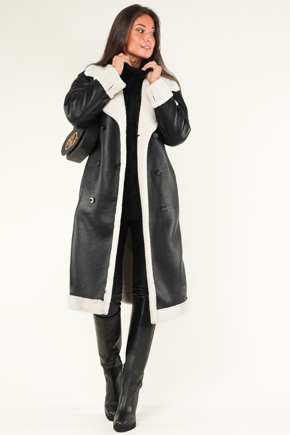 Faux lammy coat Taylor | zwart | Freebird | Little Soho