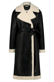 Faux lammy coat Taylor | zwart | Freebird | Little Soho